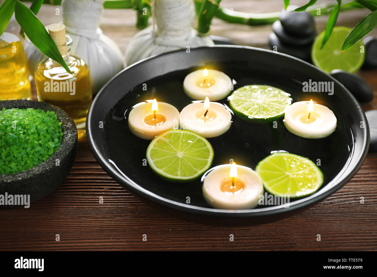 Spa set closeup Stock Photo - Alamy