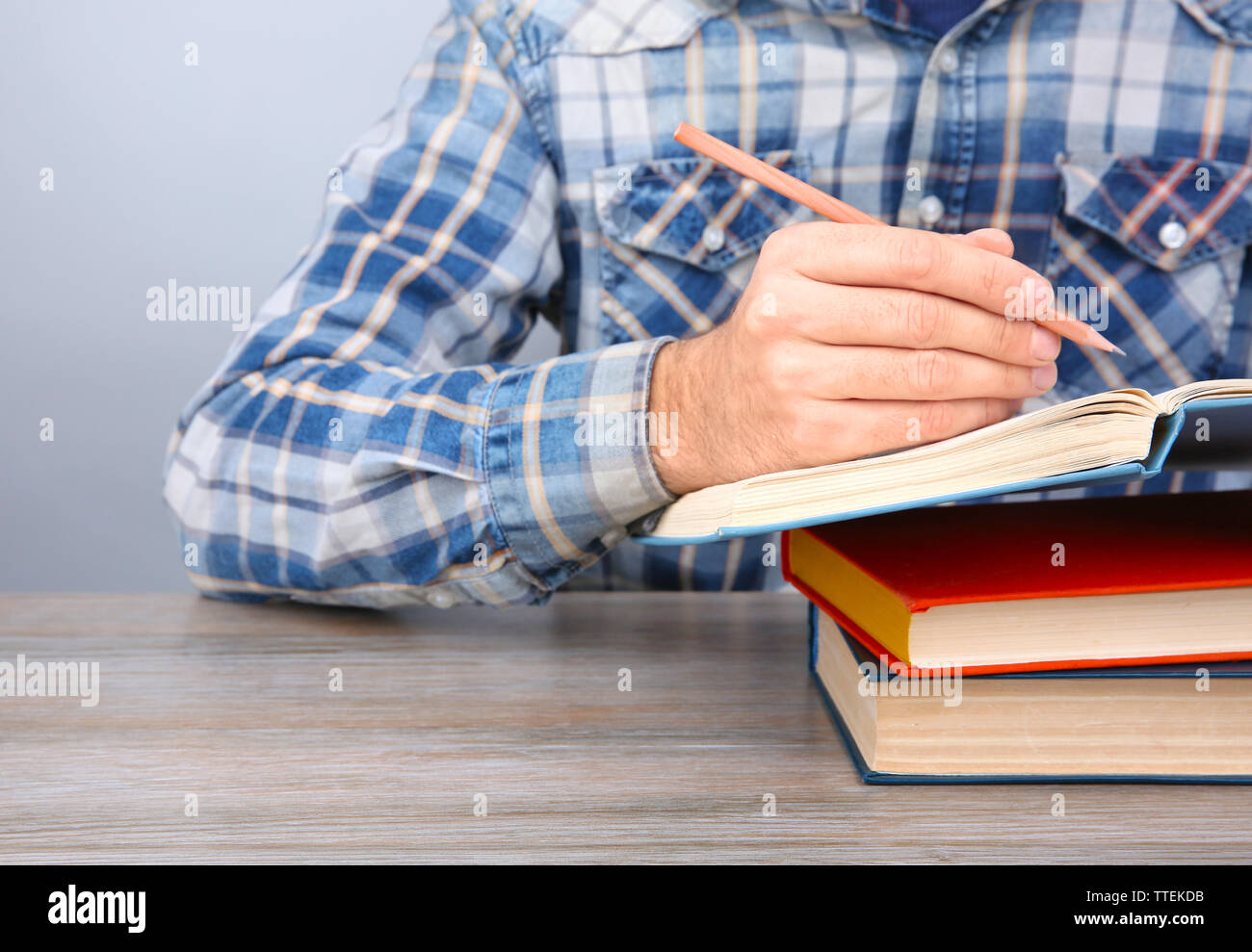 Workingbooks hi-res stock photography and images - Alamy