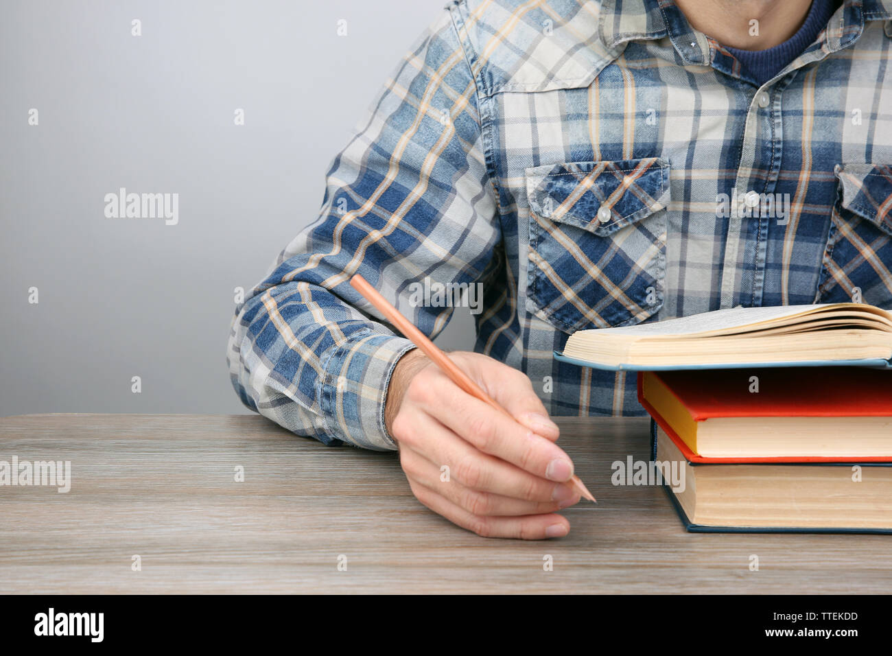 Workingbooks hi-res stock photography and images - Alamy