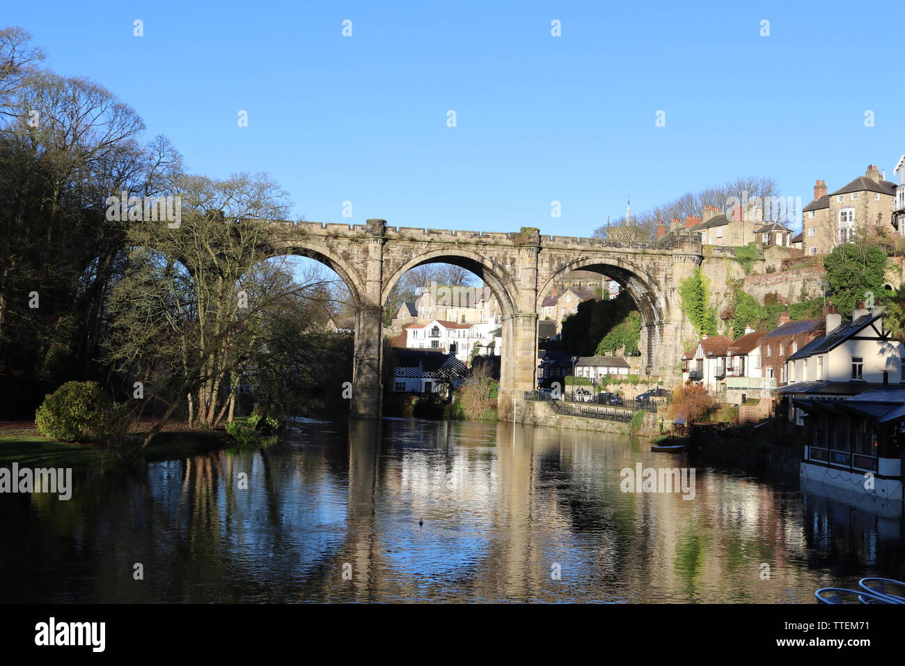 Viaduct river almond hi-res stock photography and images - Alamy