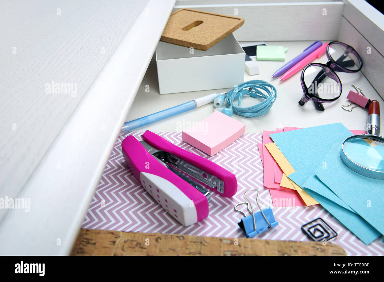 Drawing office desk wooden drawer hi-res stock photography and images ...