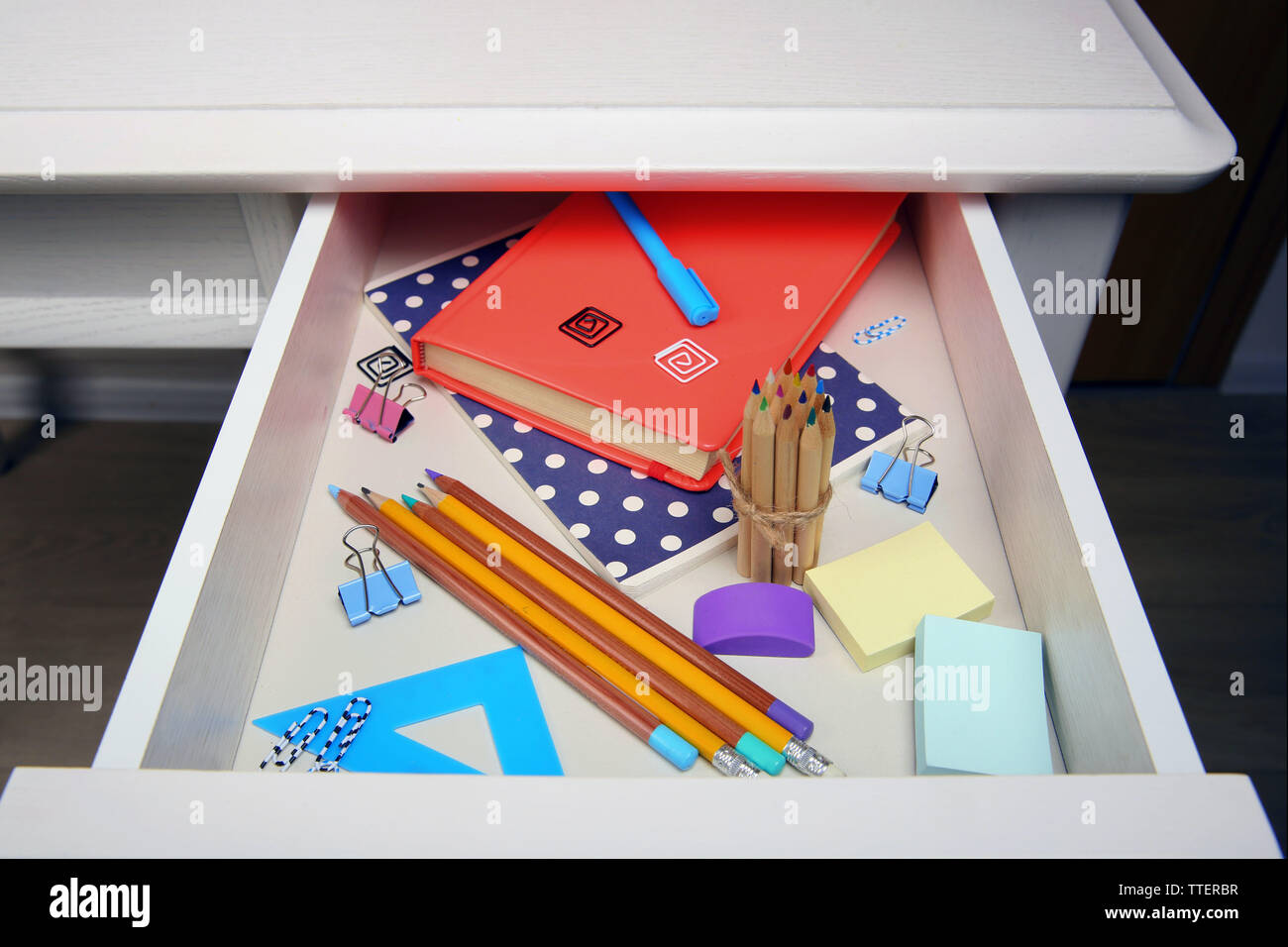 Drawing office desk wooden drawer hi-res stock photography and images ...