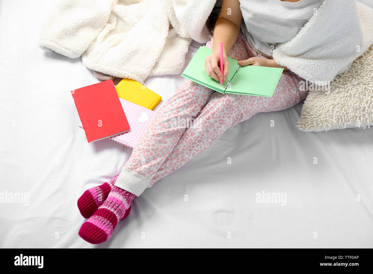 Woman diary bed night hi-res stock photography and images - Alamy