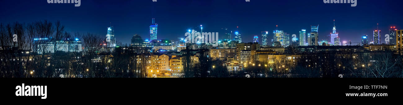 Palac Warsaw Night High Resolution Stock Photography and Images - Alamy