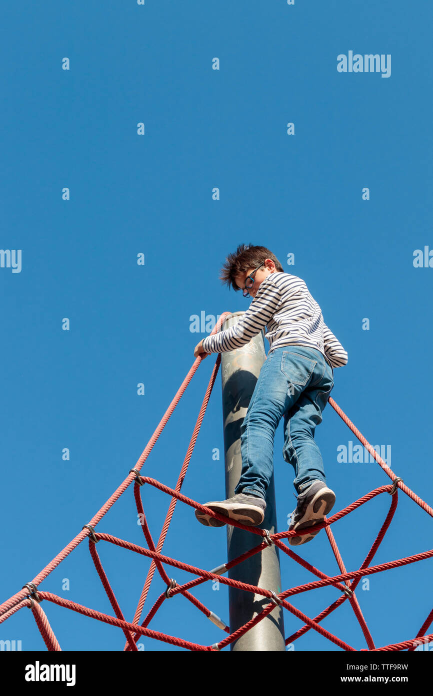 Children climb hi-res stock photography and images - Alamy