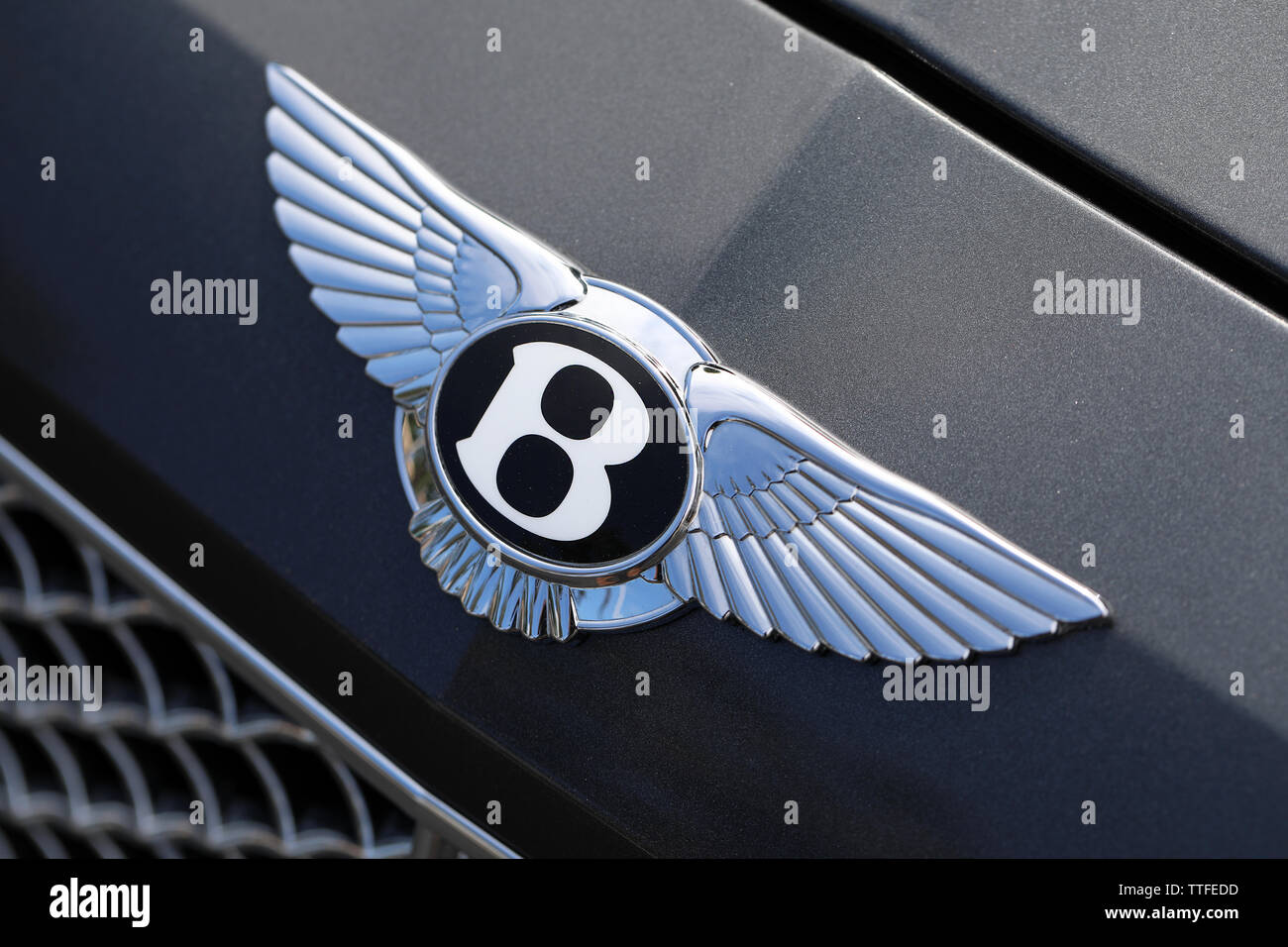 Monte-Carlo, Monaco - June 16 2019: Famous Bentley Winged "B" Logo ...