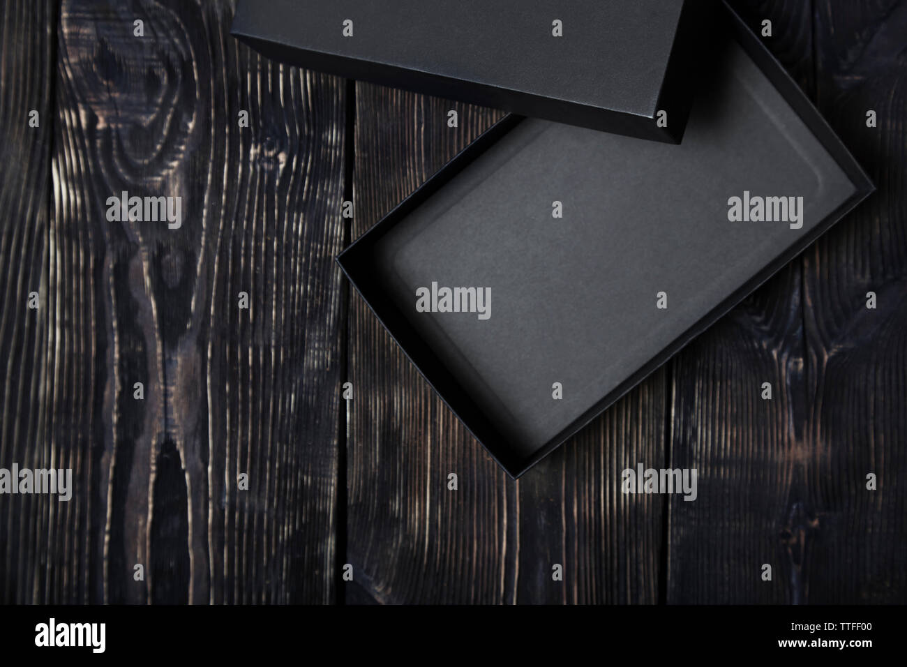 Black box container hi-res stock photography and images - Alamy