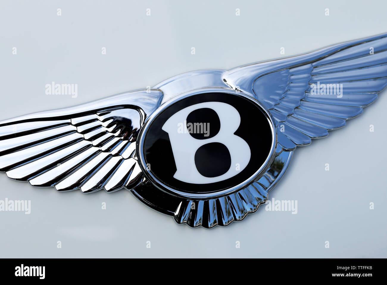 Monte-Carlo, Monaco - June 16 2019: Famous Bentley Winged "B" Logo ...