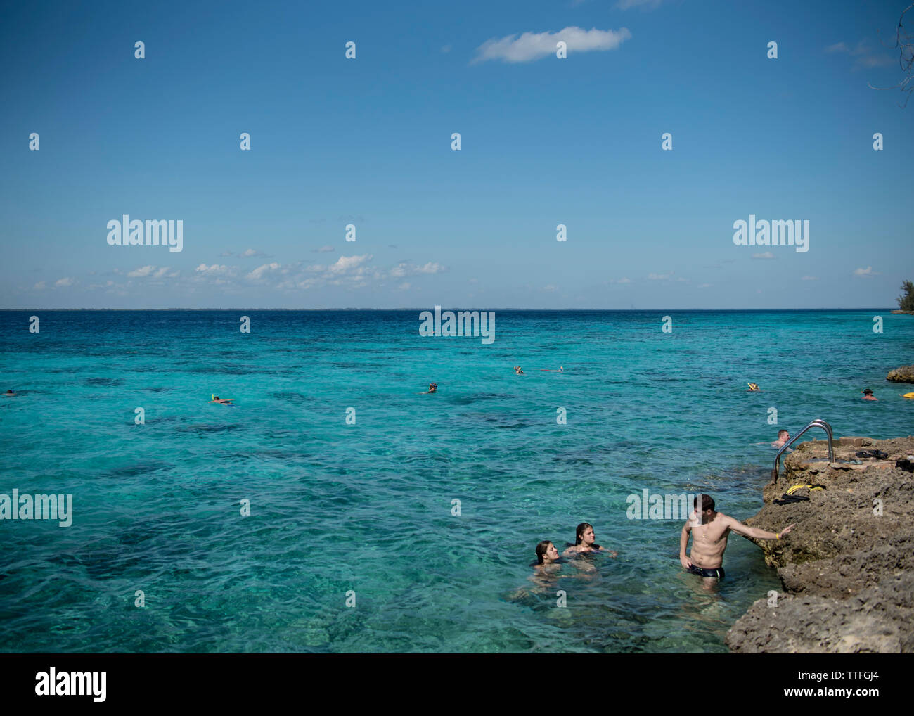 Bay of pigs cuba snorkel hi-res stock photography and images - Alamy