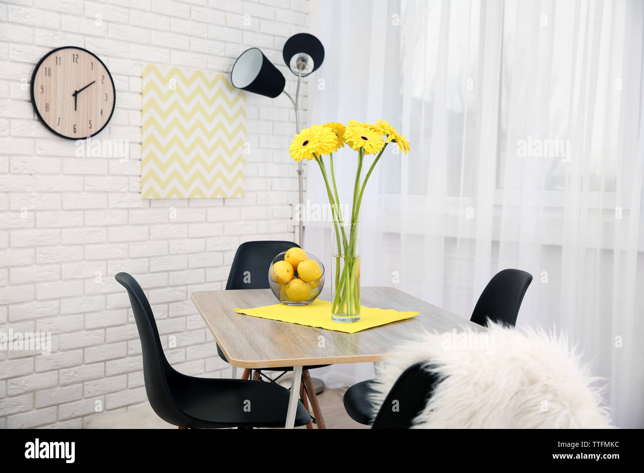 Dining table in home interior Stock Photo - Alamy