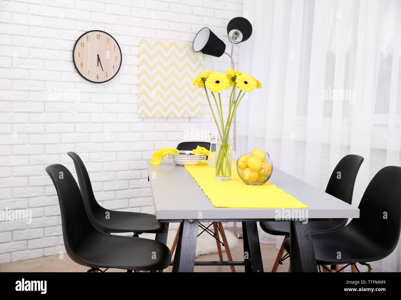 Dining table in home interior Stock Photo - Alamy