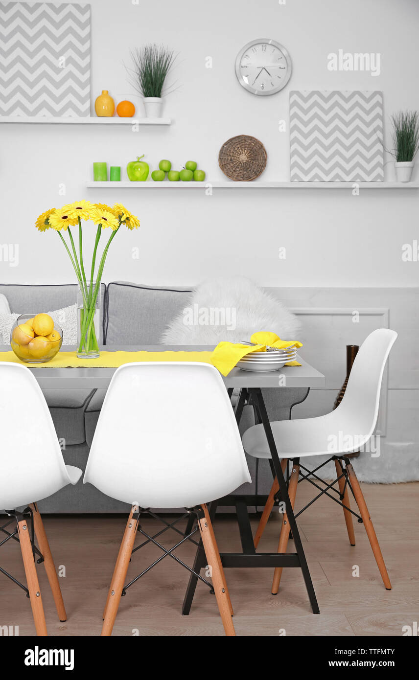 Dining table in home interior Stock Photo - Alamy