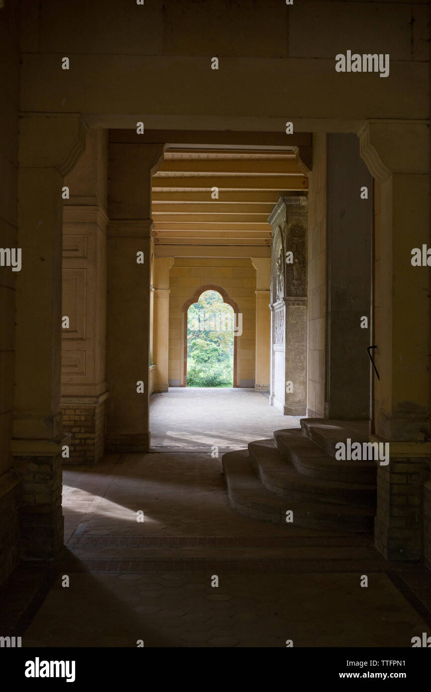 Old interior hi-res stock photography and images - Alamy