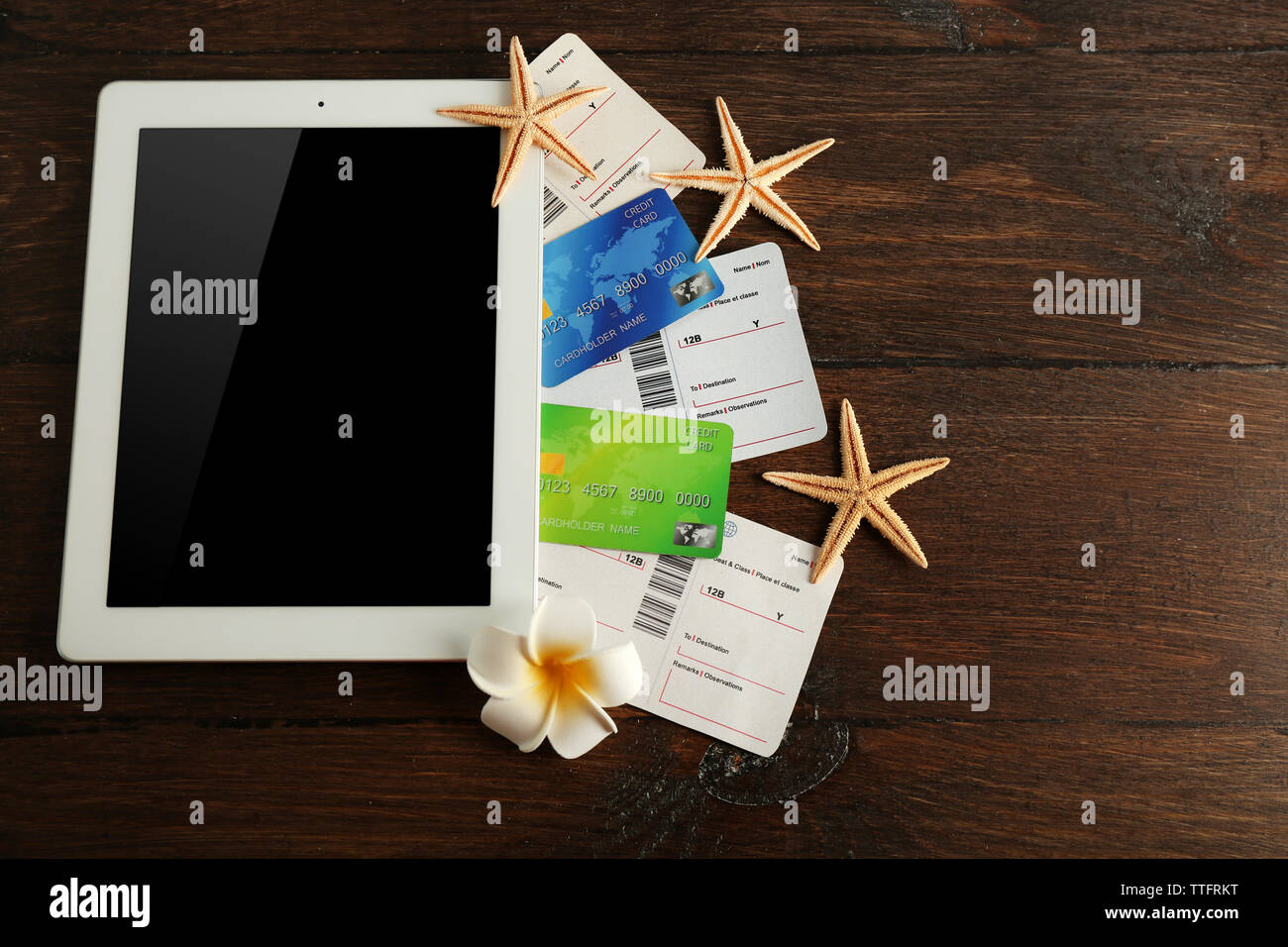 Tablet screen ticket view hi-res stock photography and images - Alamy