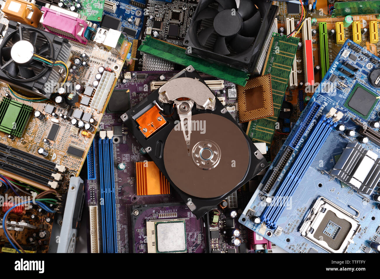 Various parts computer hardware hi-res stock photography and images - Alamy