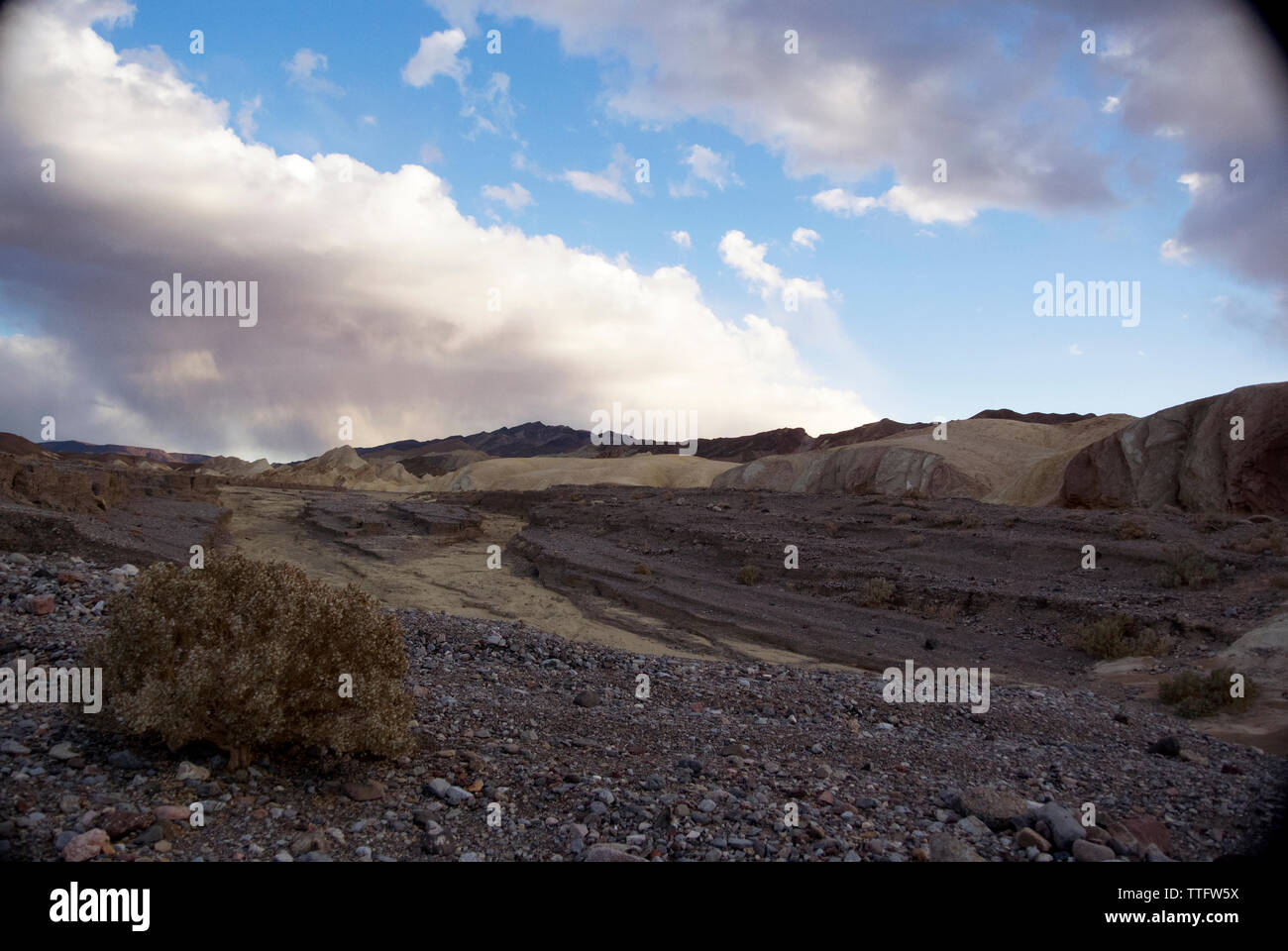 Layered landscape hi-res stock photography and images - Alamy