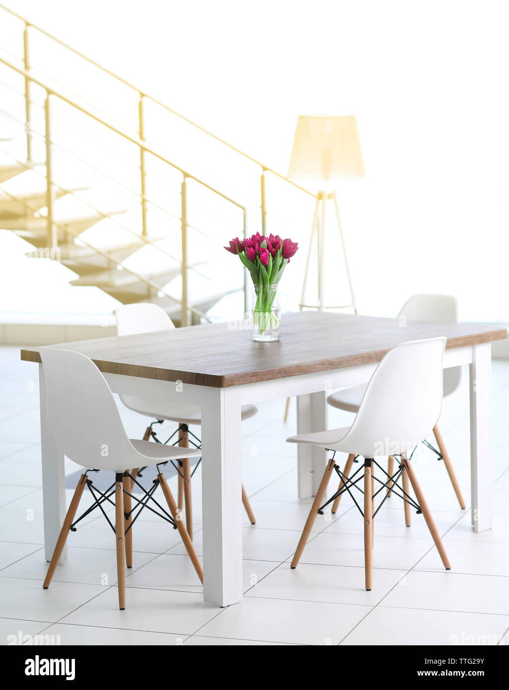 Beautiful comfortable modern interior with table and chairs Stock Photo ...