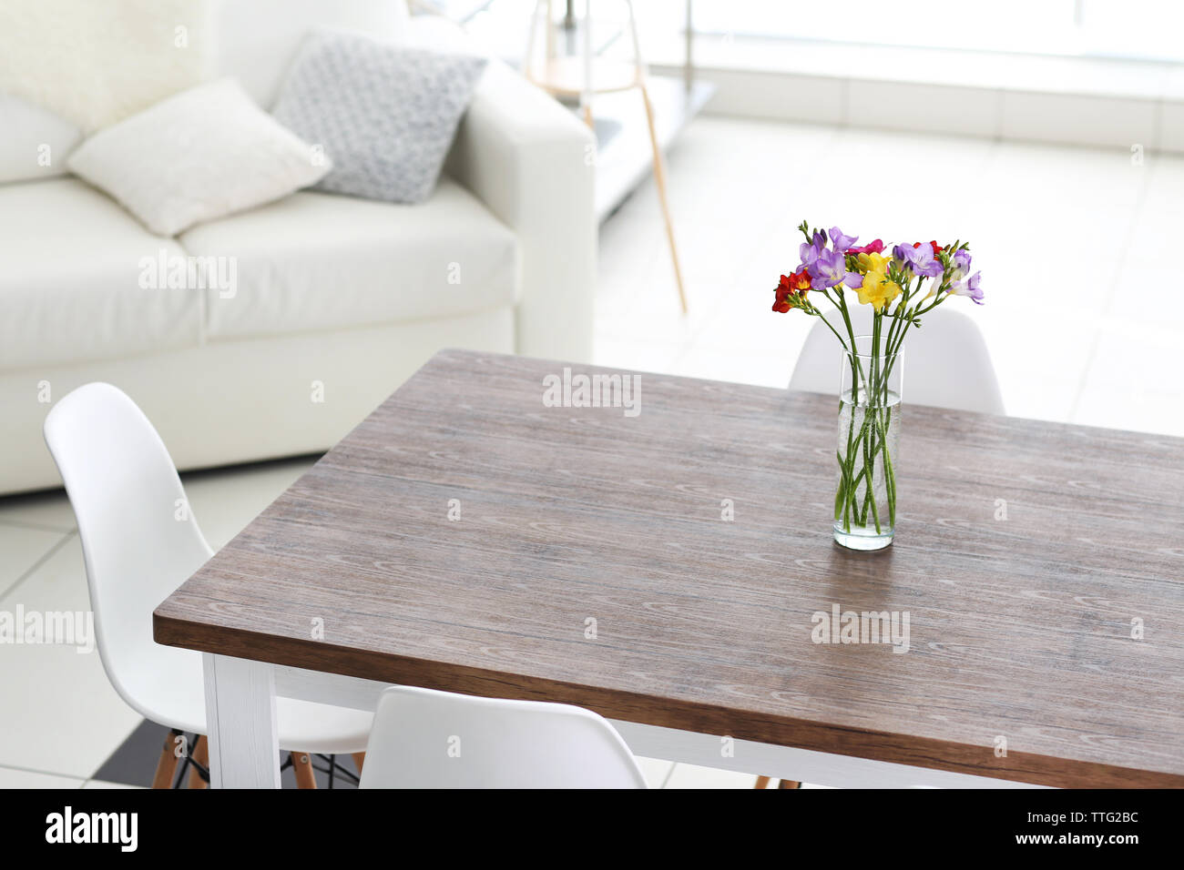 Beautiful comfortable modern interior with table and chairs Stock Photo ...