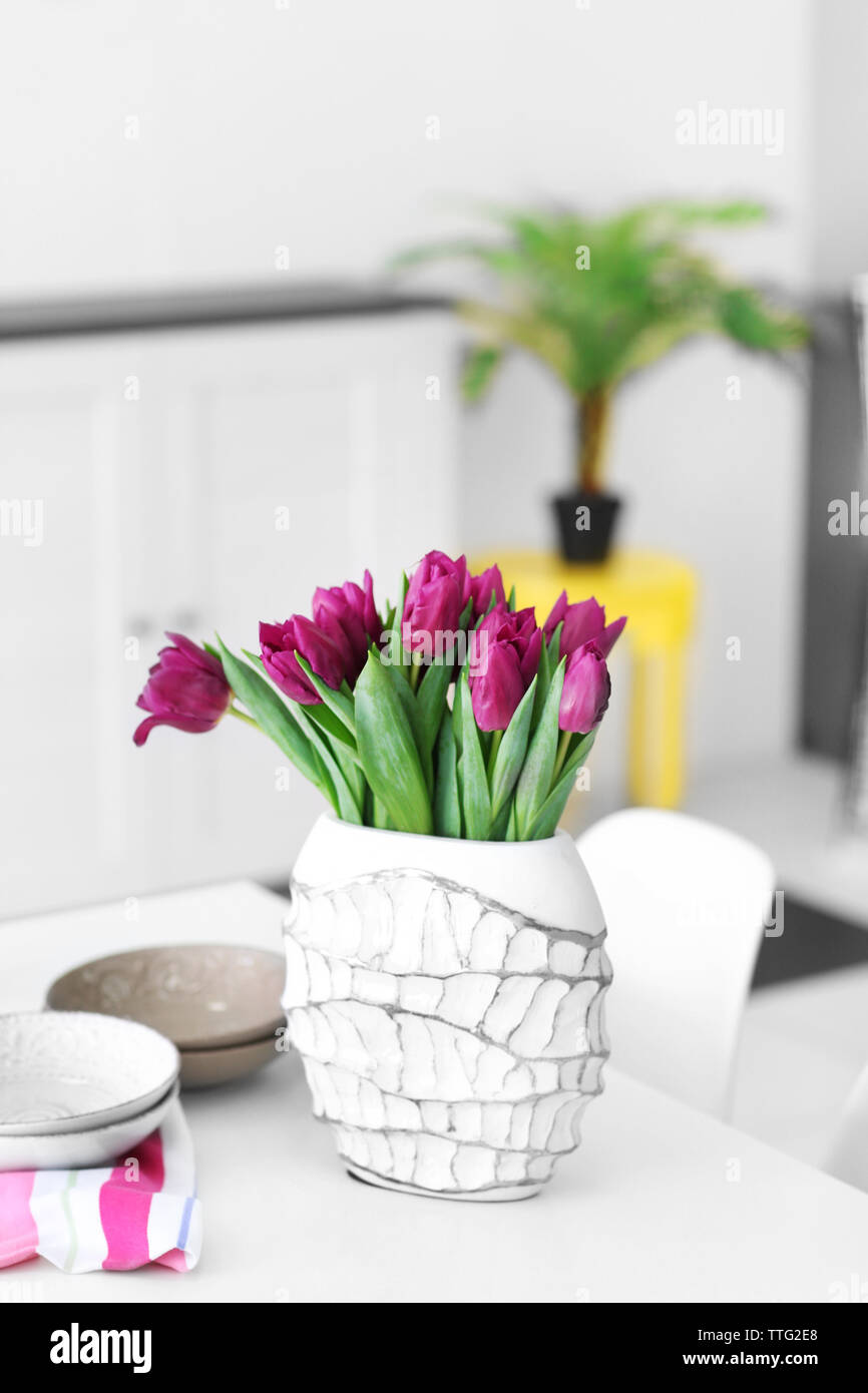 Beautiful comfortable modern interior with table and chairs Stock Photo ...