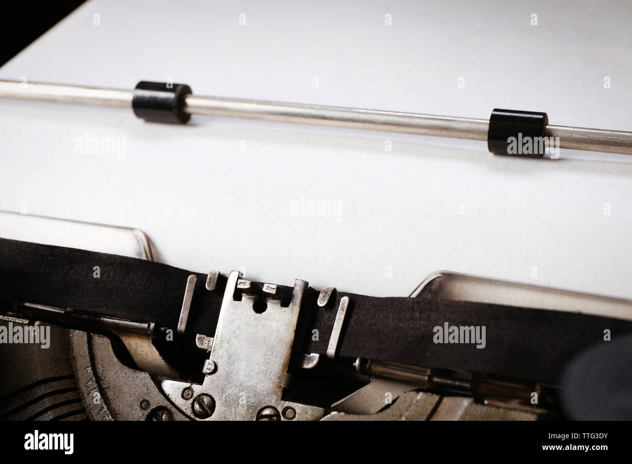 Old typewriter with paper, close up Stock Photo - Alamy