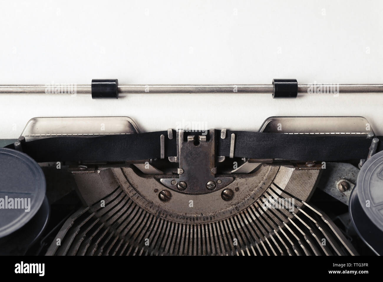 Old typewriter with paper, close up Stock Photo - Alamy