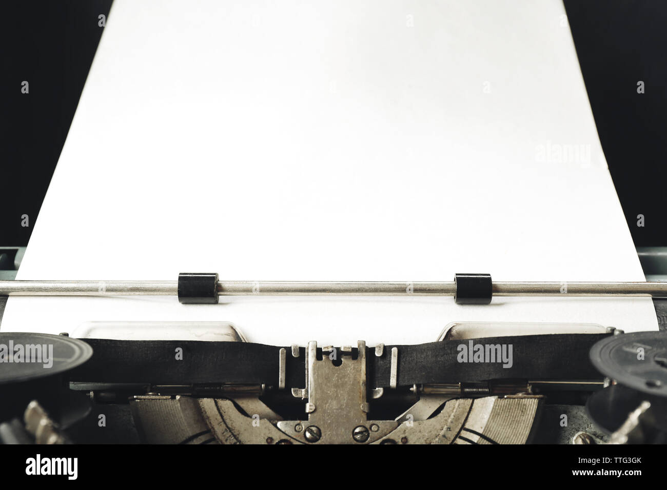 Old typewriter with paper, close up Stock Photo - Alamy