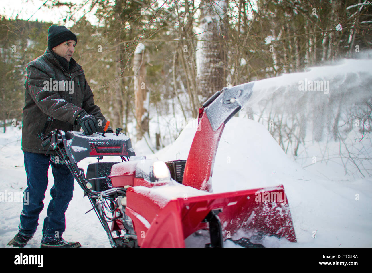 Old snow blower hi-res stock photography and images - Alamy