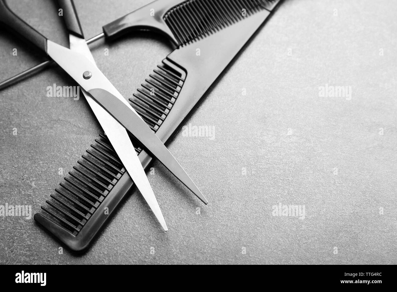Barber scissors combs on Black and White Stock Photos & Images - Alamy