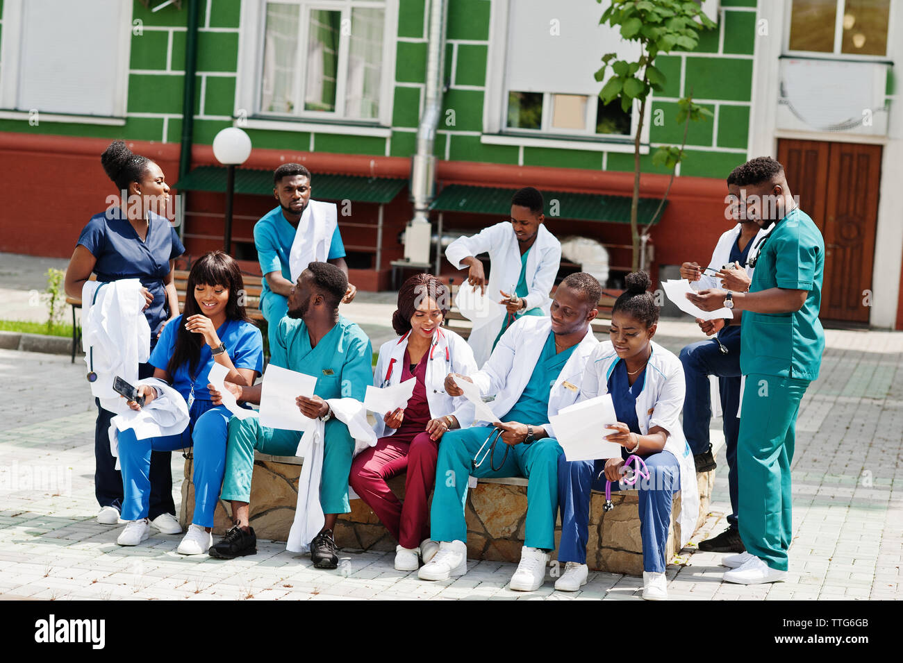 Group of african medical students posed outdoor prepare to exams Stock ...