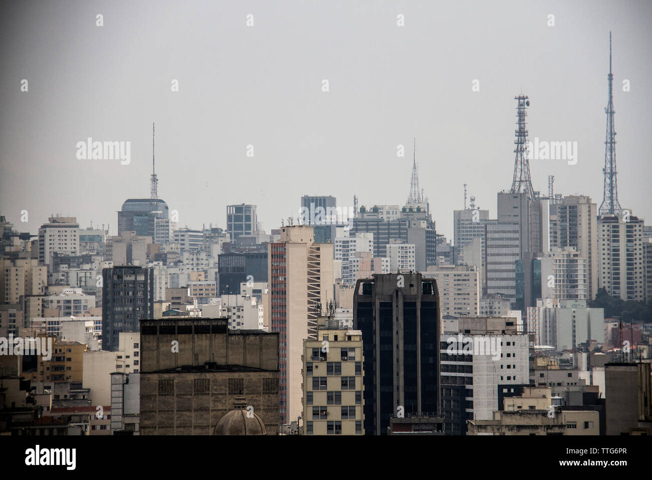 The modern sky hi-res stock photography and images - Alamy