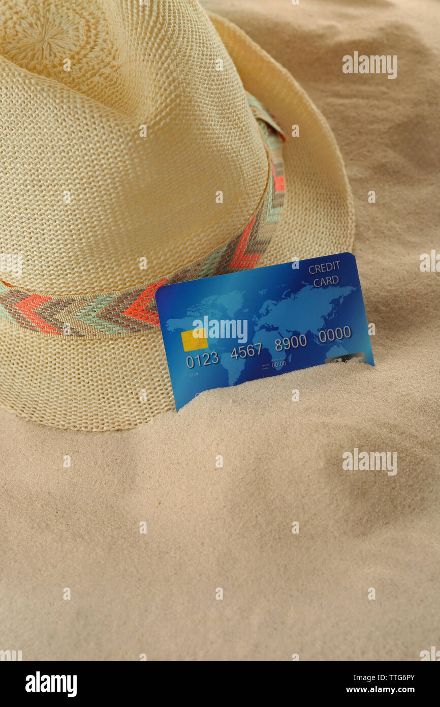 Paying with card beach hi-res stock photography and images - Alamy