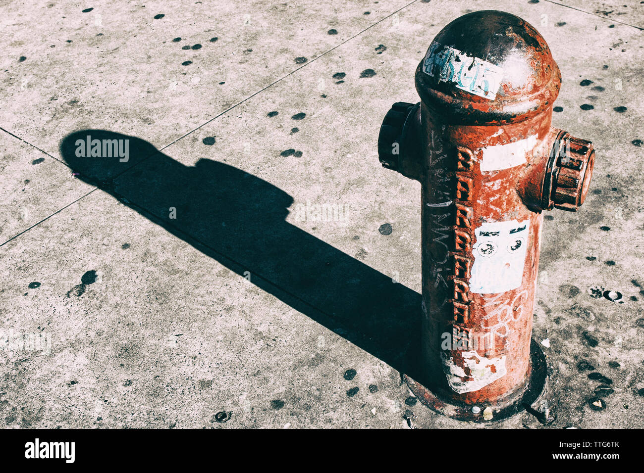 Old fire hydrant hi-res stock photography and images - Alamy