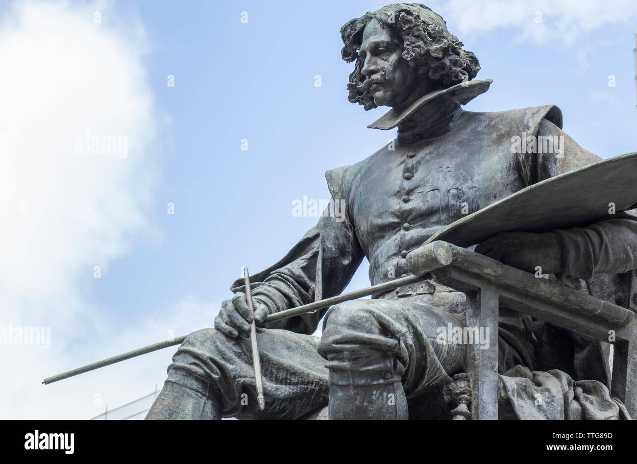 Bronze statue of Diego Velazquez painter Stock Photo - Alamy