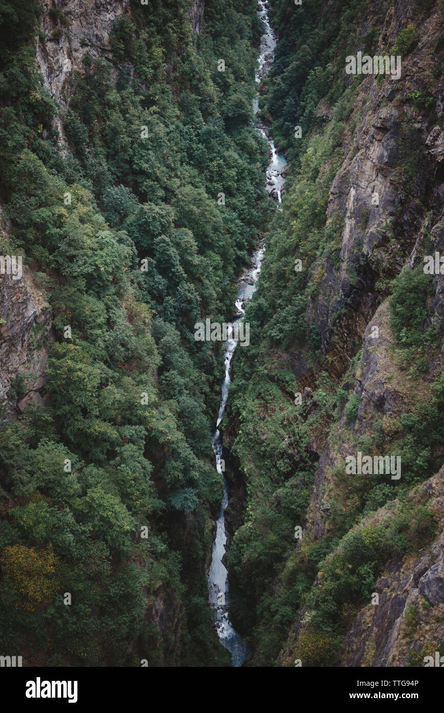 Deep gorge hi-res stock photography and images - Alamy