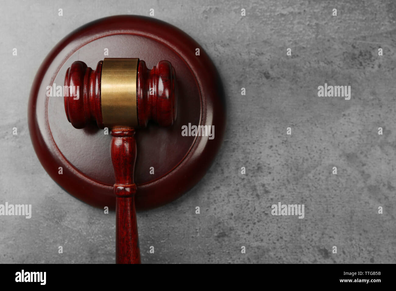 Law gavel on grey background, copy space Stock Photo - Alamy