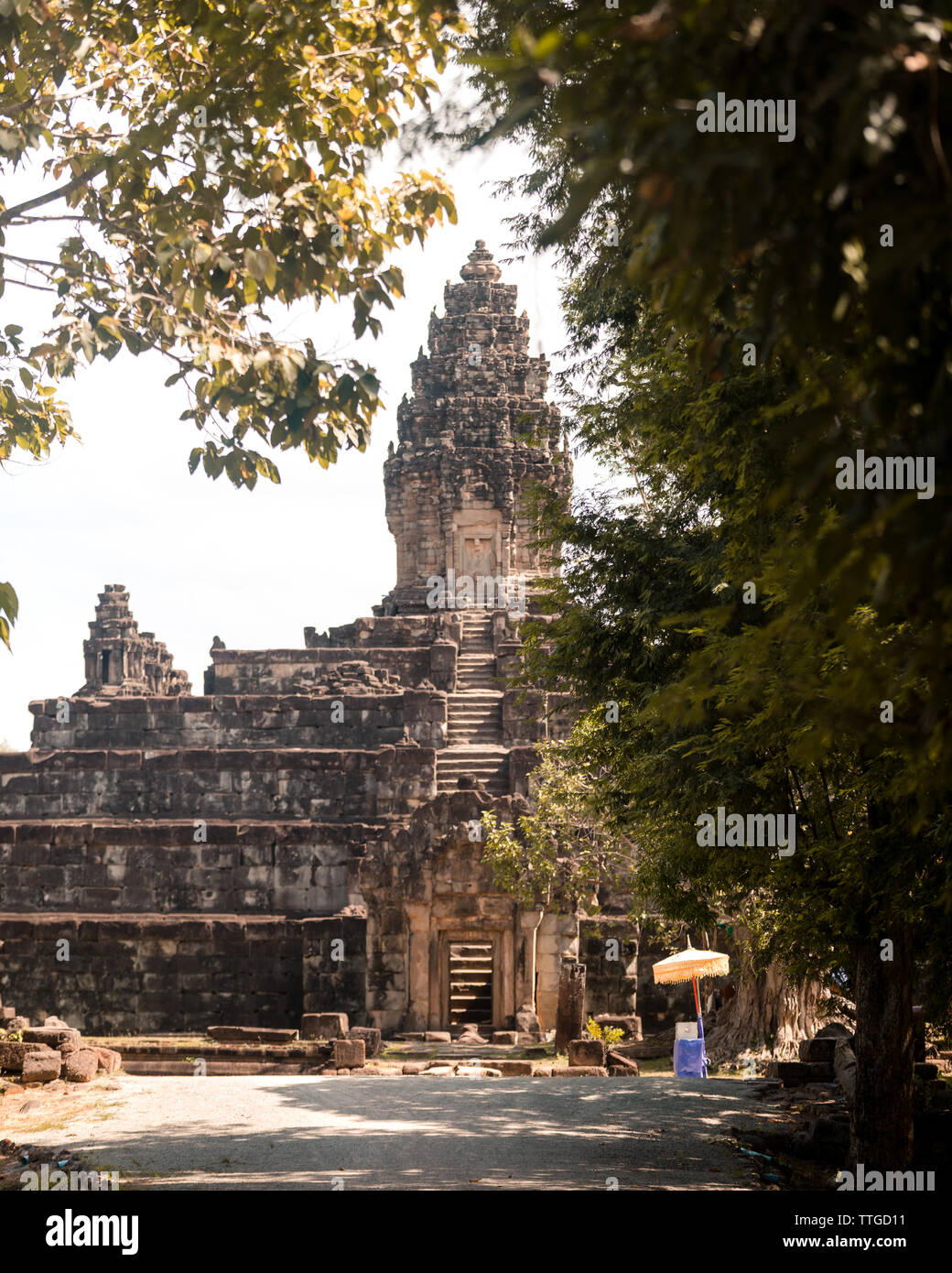 Small Temple Near Angkor Wat Stock Photo - Alamy