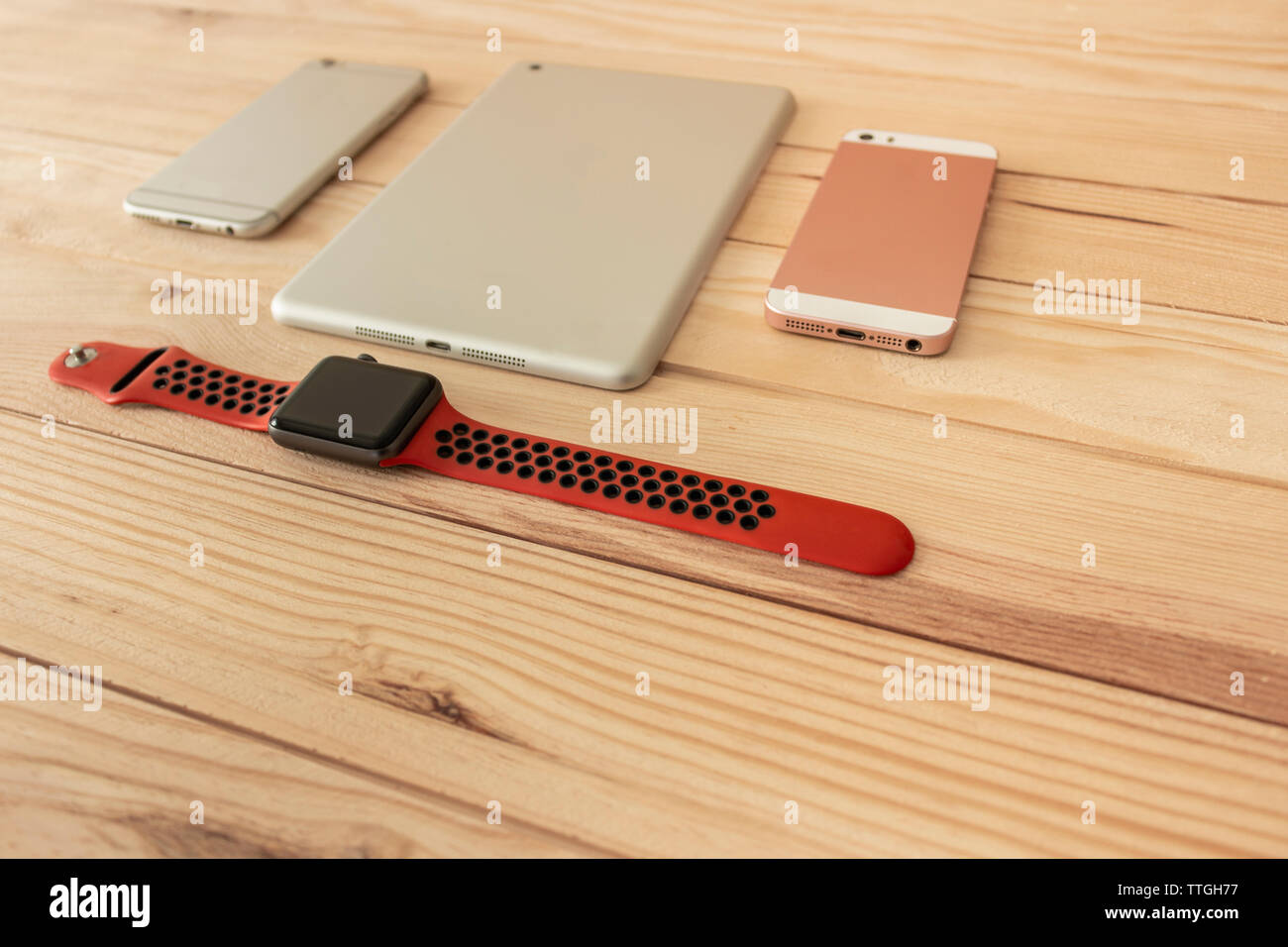 Different types of mobile, tablet and smartwatch of last generation ...