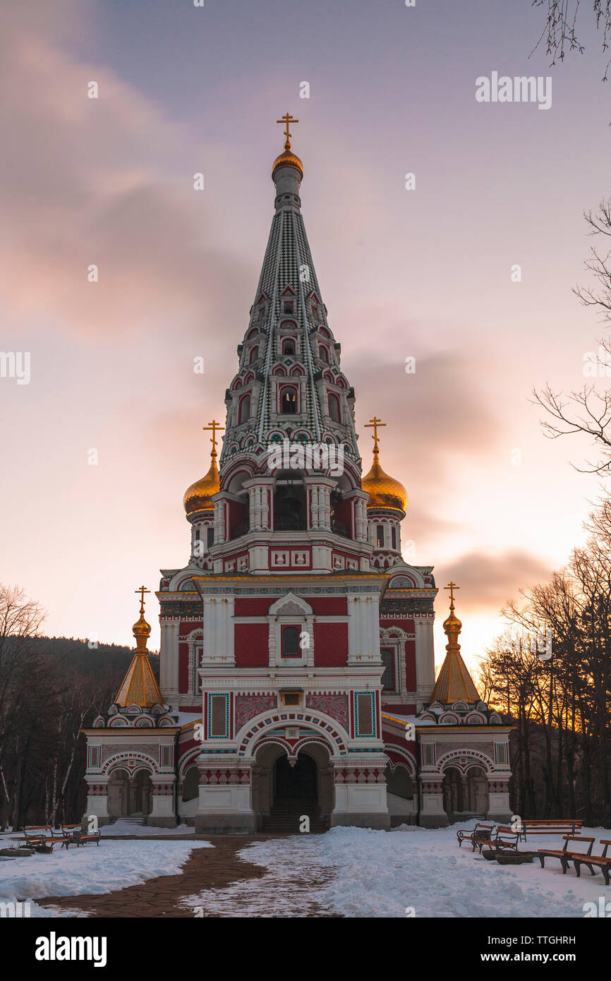 Russian snow dome building hi-res stock photography and images - Alamy