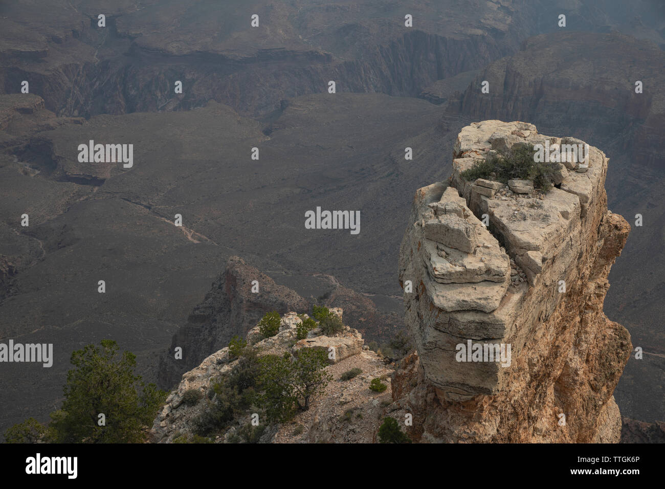 Valley over cliffs canyon hi-res stock photography and images - Alamy