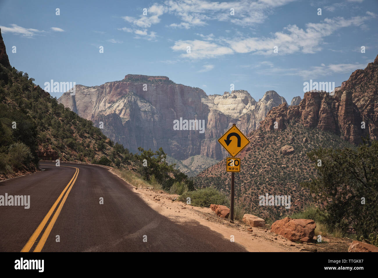 Valley main road hi-res stock photography and images - Alamy