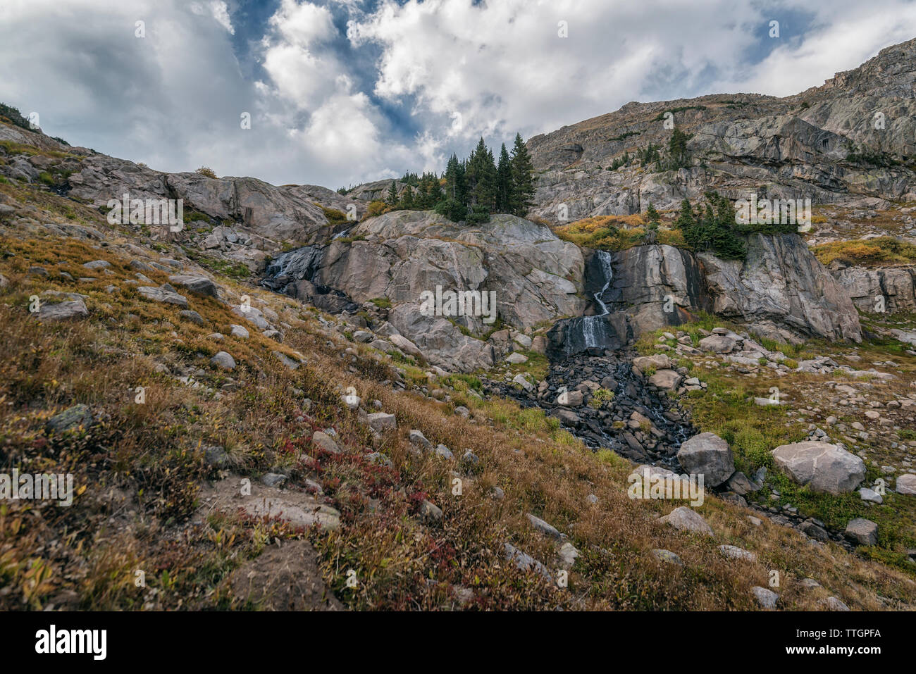 Indian alpine landscape hi-res stock photography and images - Alamy