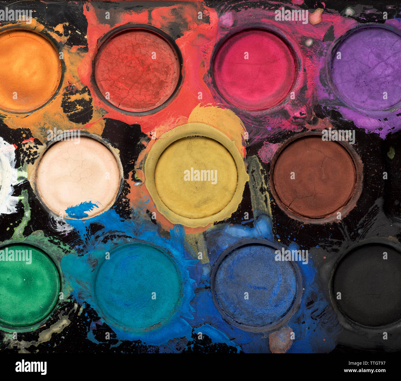 Paintbox close up hi-res stock photography and images - Alamy