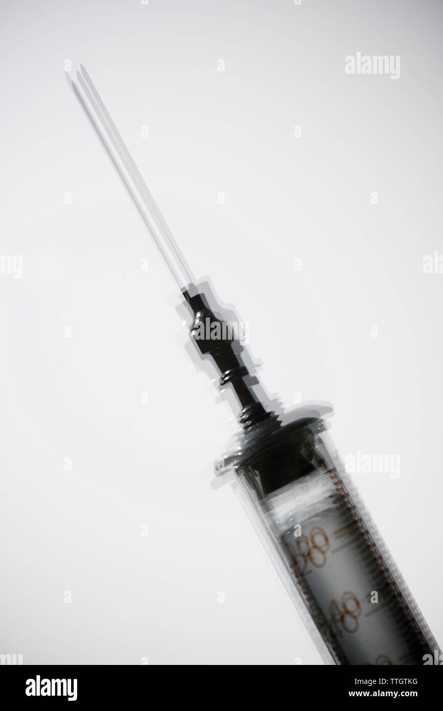 Vintage syringe hi-res stock photography and images - Alamy