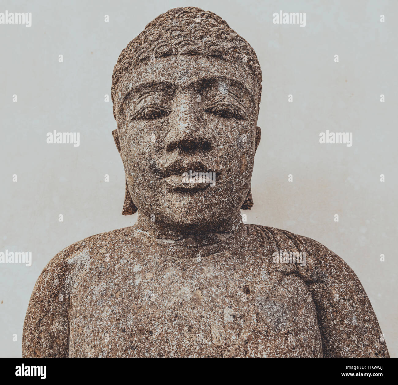 Meditating Buddha Head Statue Stock Photo - Alamy