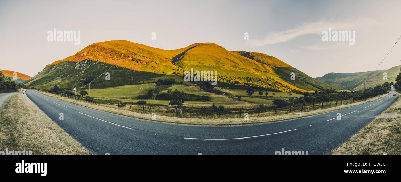 Beautiful scenery wales hi-res stock photography and images - Alamy