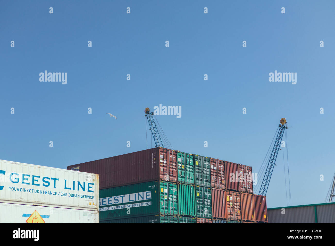 Delivery port hi-res stock photography and images - Alamy