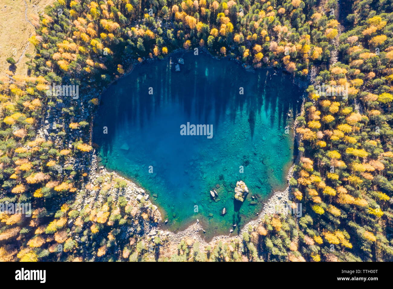 Lago di campo hi-res stock photography and images - Alamy
