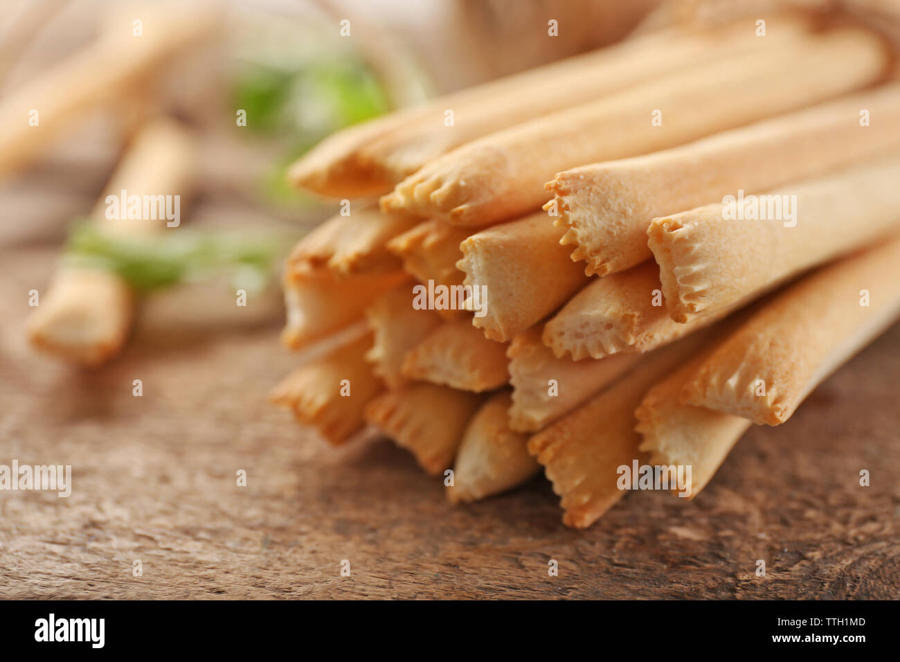Many long wooden sticks hi-res stock photography and images - Alamy