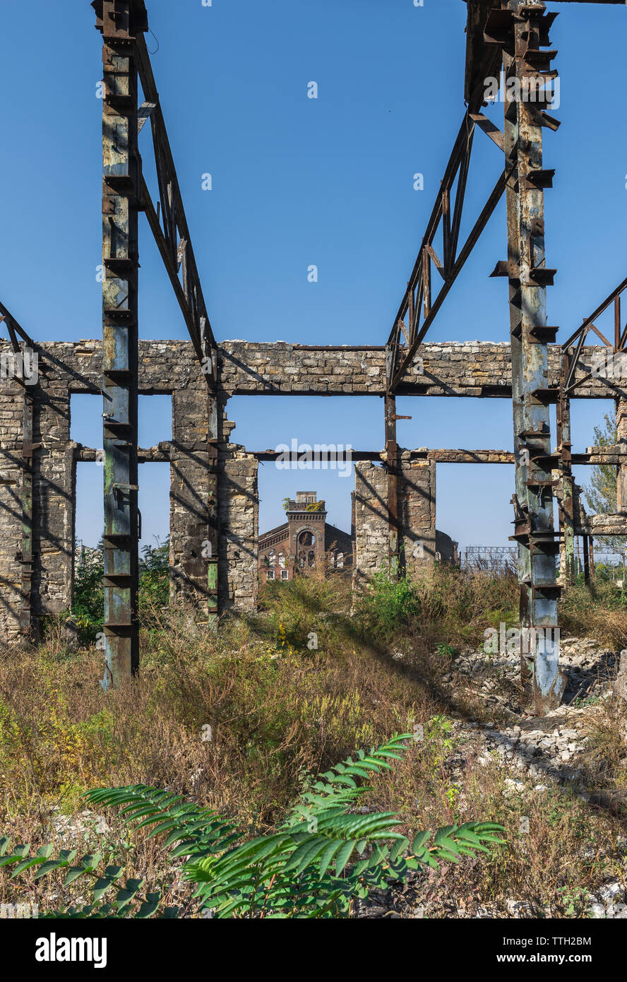 Industrial mess hi-res stock photography and images - Alamy