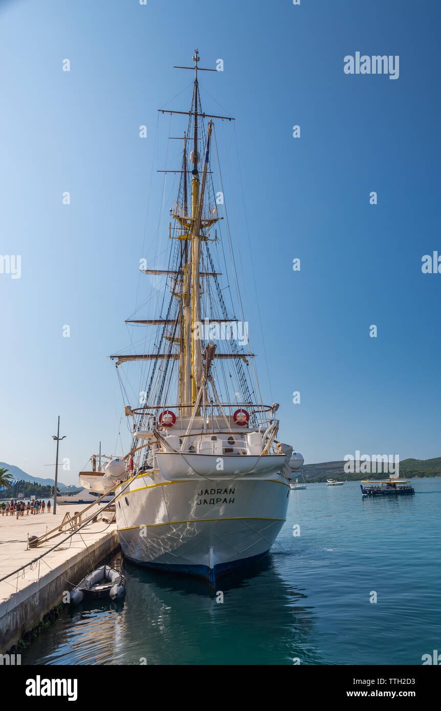 Cruise ship in sea port Stock Photo - Alamy